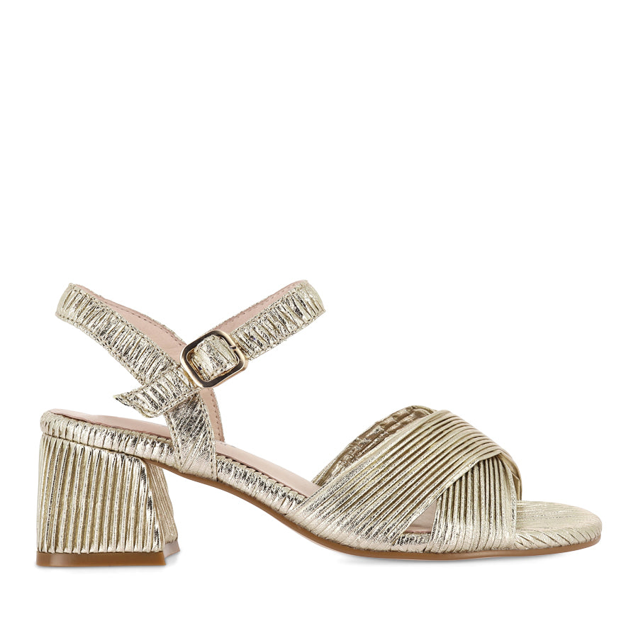 ALOOF - GOLD – Evans Shoes