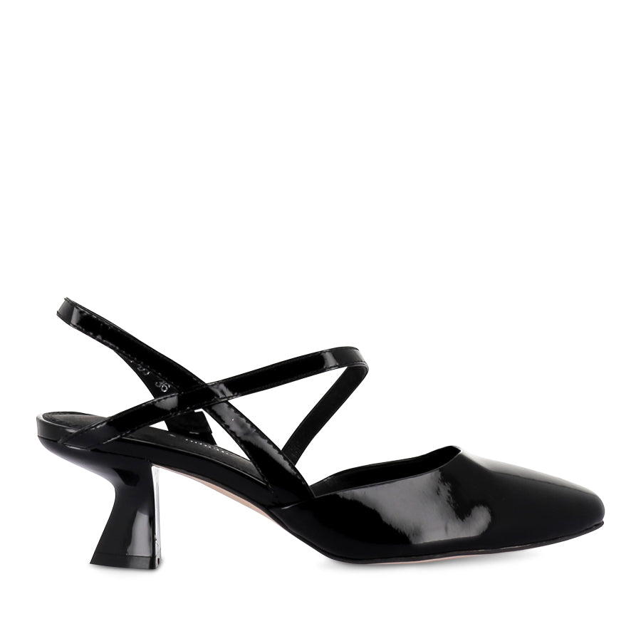 DOVIE - BLACK PATENT – Evans Shoes