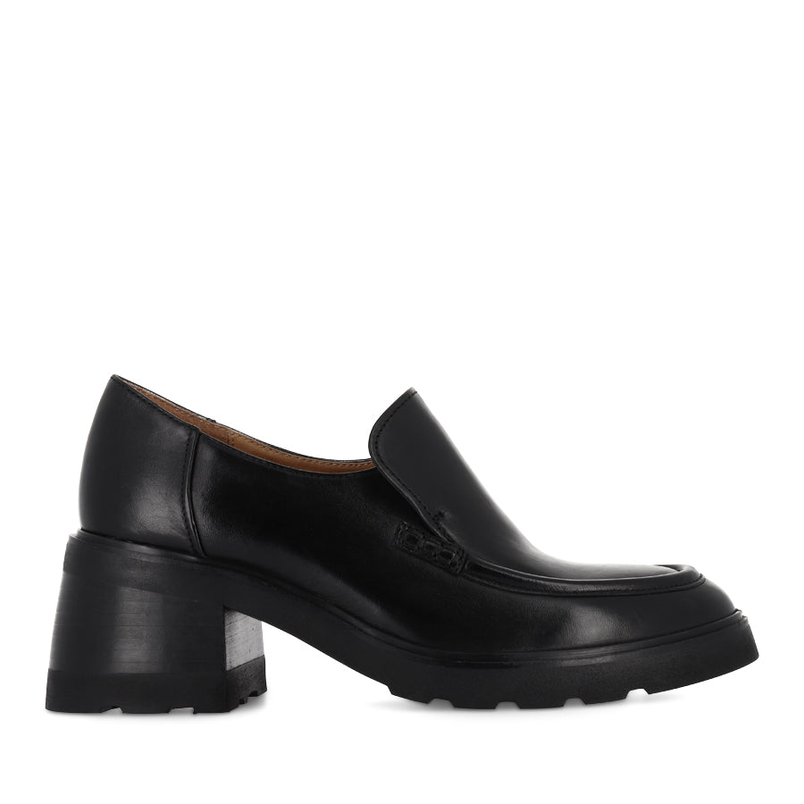 FIN - BLACK LEATHER – Evans Shoes