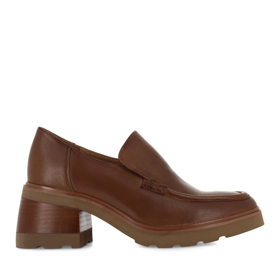 FIN - BRANDY LEATHER – Evans Shoes