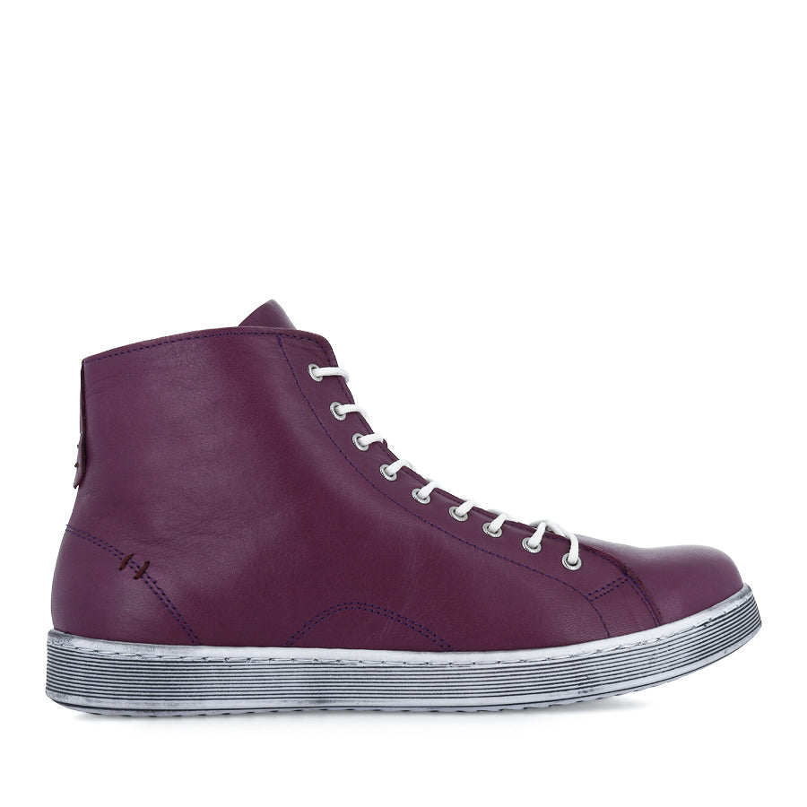 TYPO - PLUM LEATHER – Evans Shoes